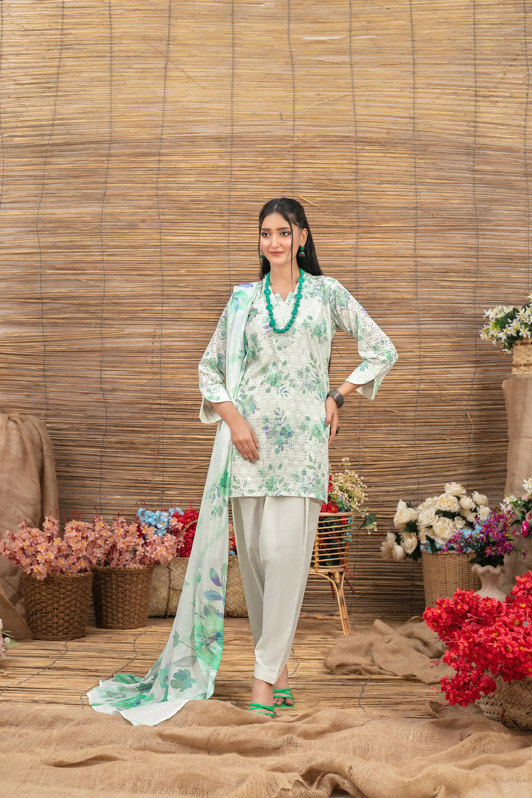 D-1817 - Zaynah - The Farshi Edit – Tawakkal Fabrics